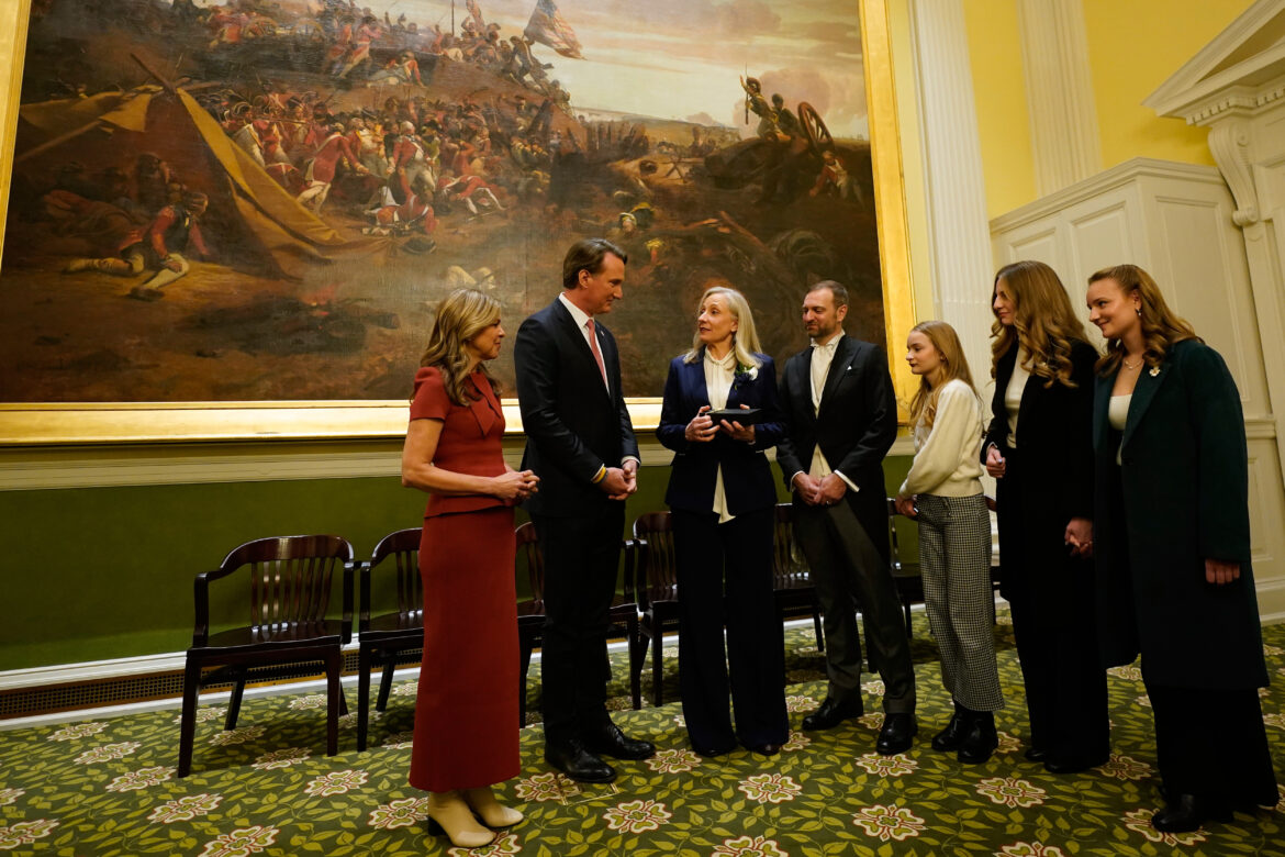 Abigail Spanberger Makes History, Sworn In as Virginia’s 75th Governor ...